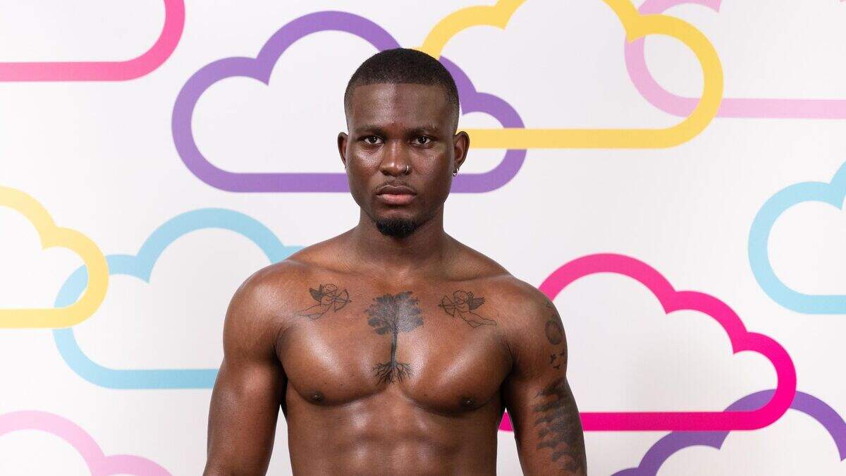 Love Island’s Martin Akinola confronted by Shaq after Dubliner steals ...