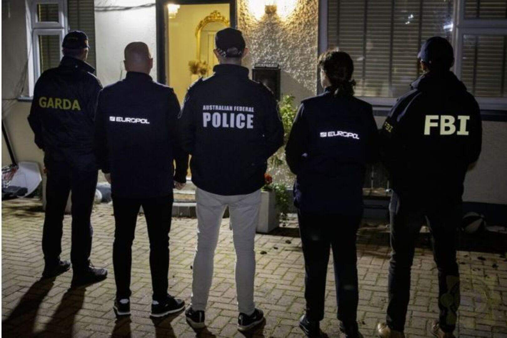 Gardaí arrest five males targeting activities of organised crime group ...