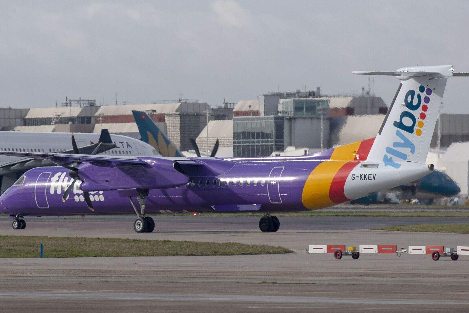 Flybe airline collapses, cancelling all flights including several Irish ...