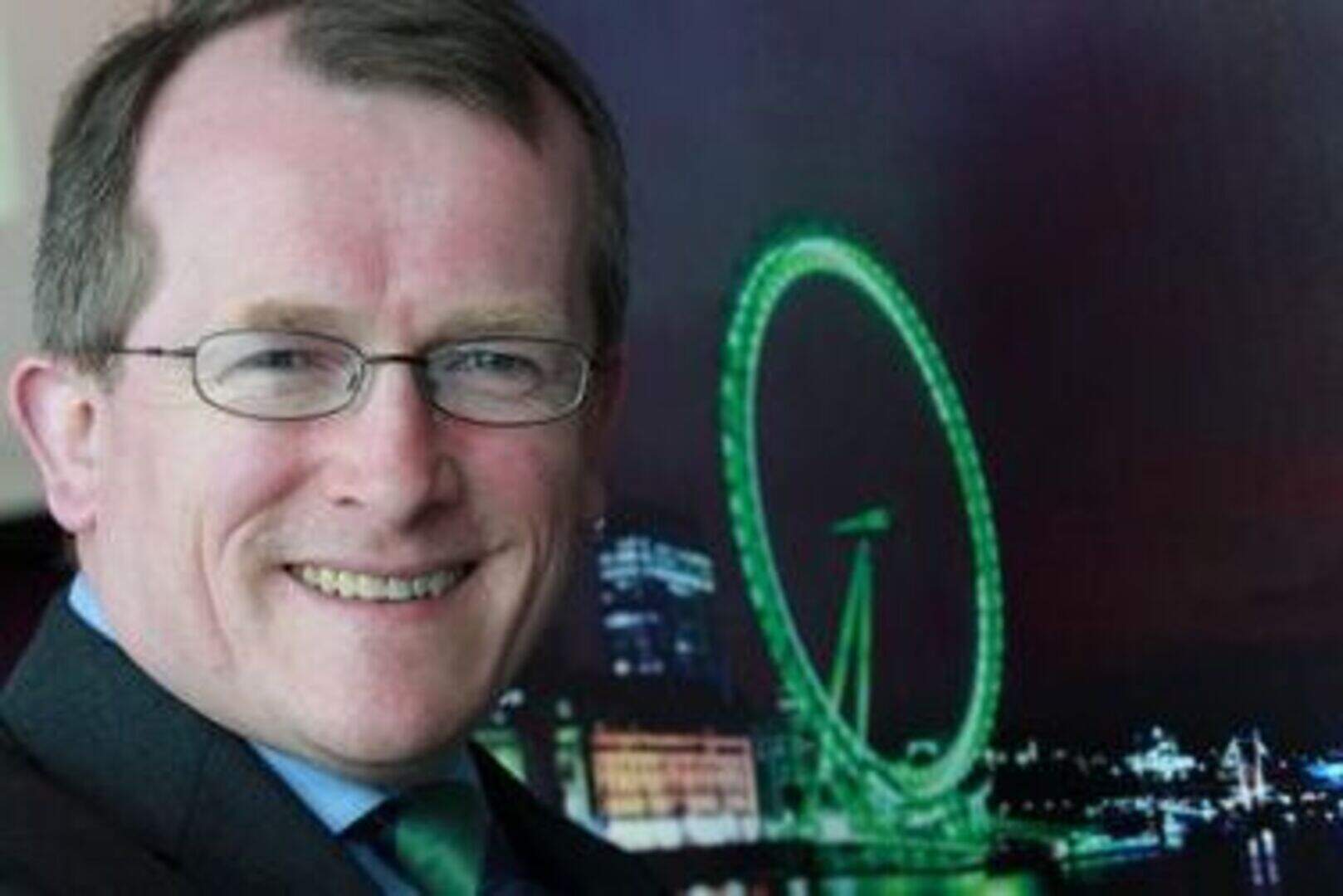 Tourists spend €4.7bn here as visitor numbers soar by 8.9pc | Irish ...