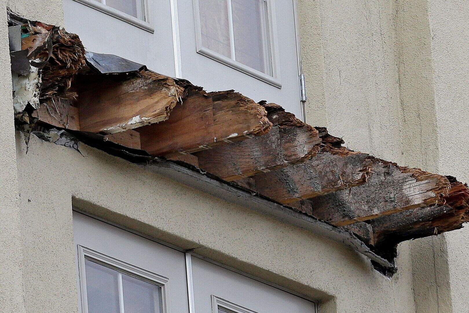 Berkeley tragedy: Rotted beams likely cause of balcony collapse, says ...