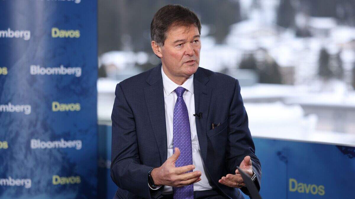Canada’s powerful pension funds re-think private equity investing ...