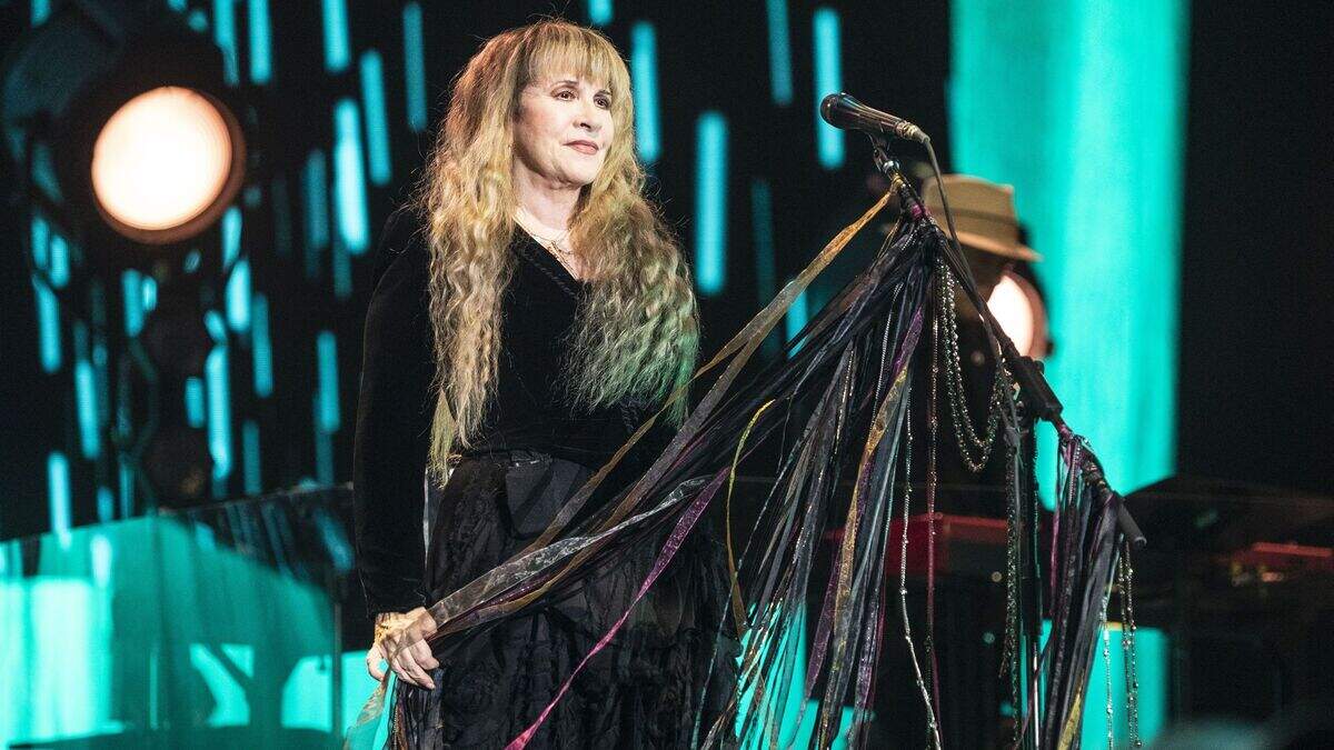 Stevie Nicks gig review: An ethereal evening of storytelling, capes and ...