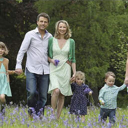 TV star invites ‘egg mummy’ into his family life | Irish Independent