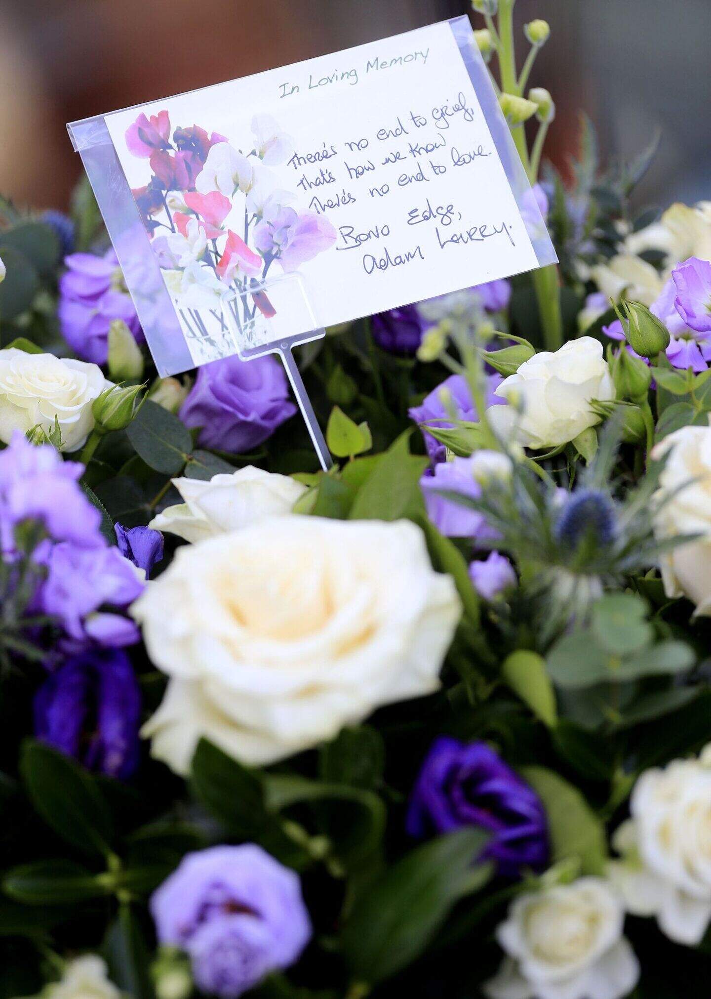 'We won the lottery to have him as a Dad' - Hundreds pay tribute to ...
