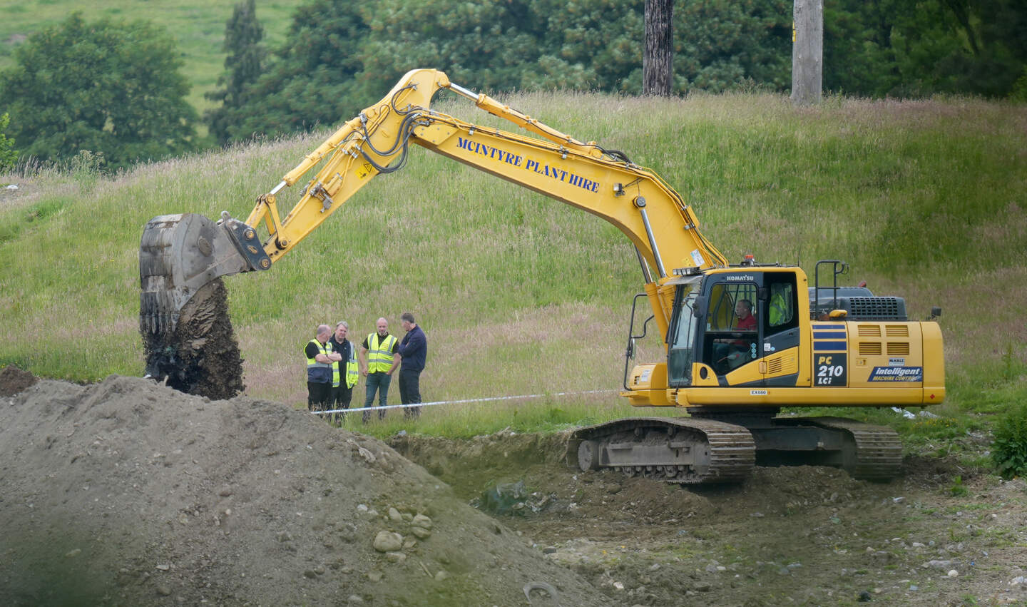 Dig at disused quarry to continue in Deirdre Jacob and Jo Jo Dullard ...