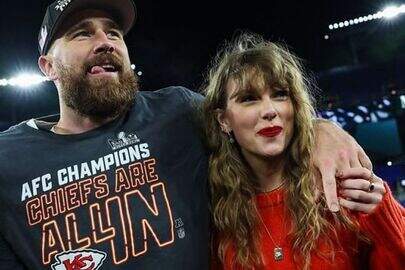 Taylor Swift in dash from Japan to watch boyfriend play at Superbowl as ...