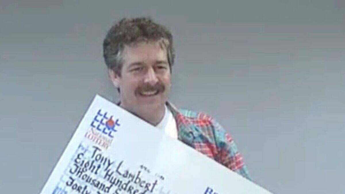 Saw Doctors star who won Lottery dies in Thailand | Irish Independent
