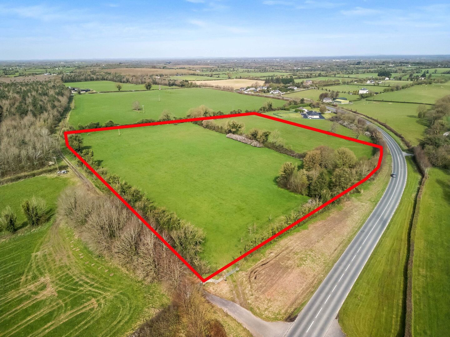 €80,000-100,000 sought for 7.5ac Oldcastle parcel as smaller farms ...