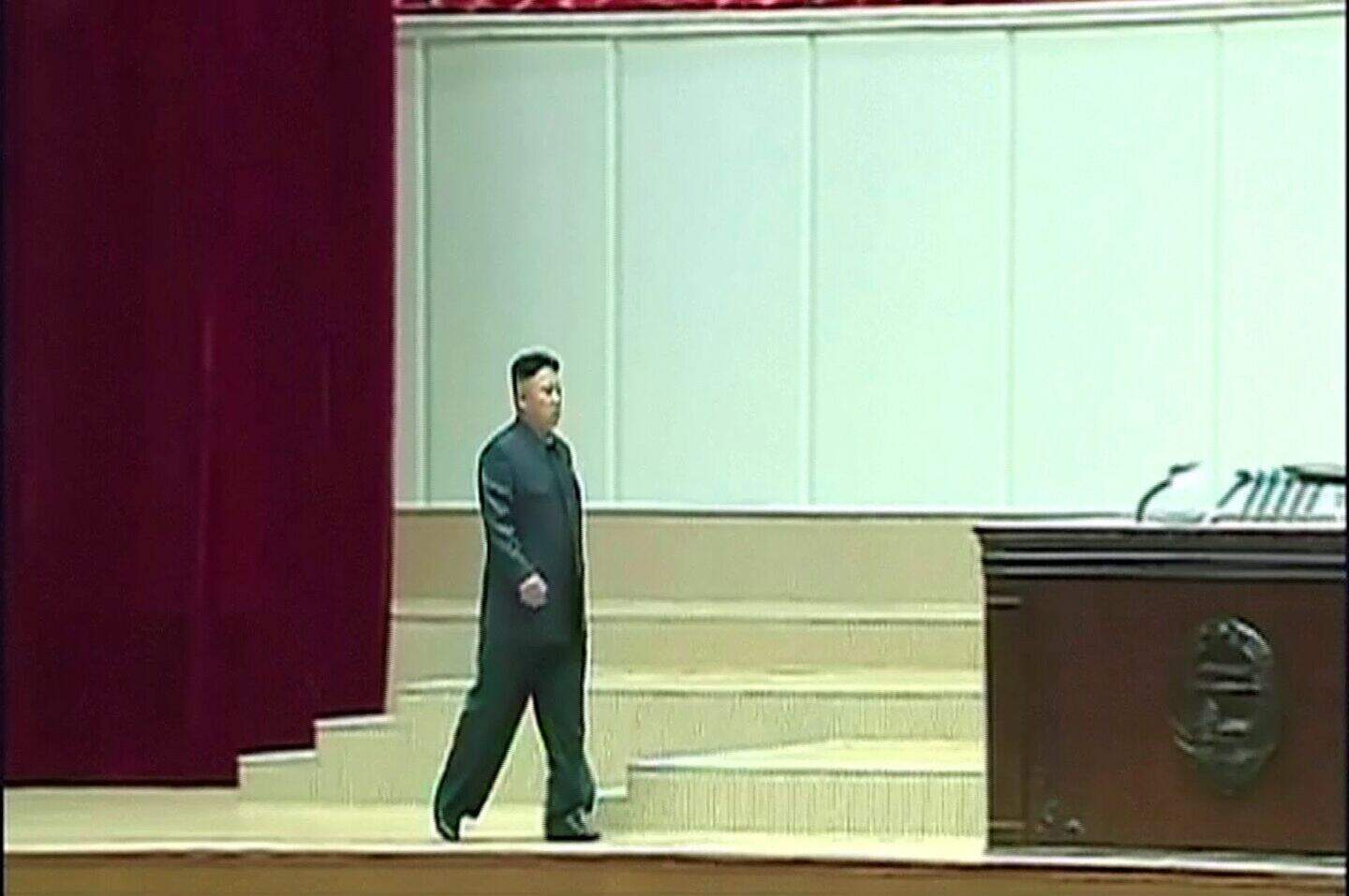 North Korean leader Kim Jong Un seen for first time in 40 days - with ...