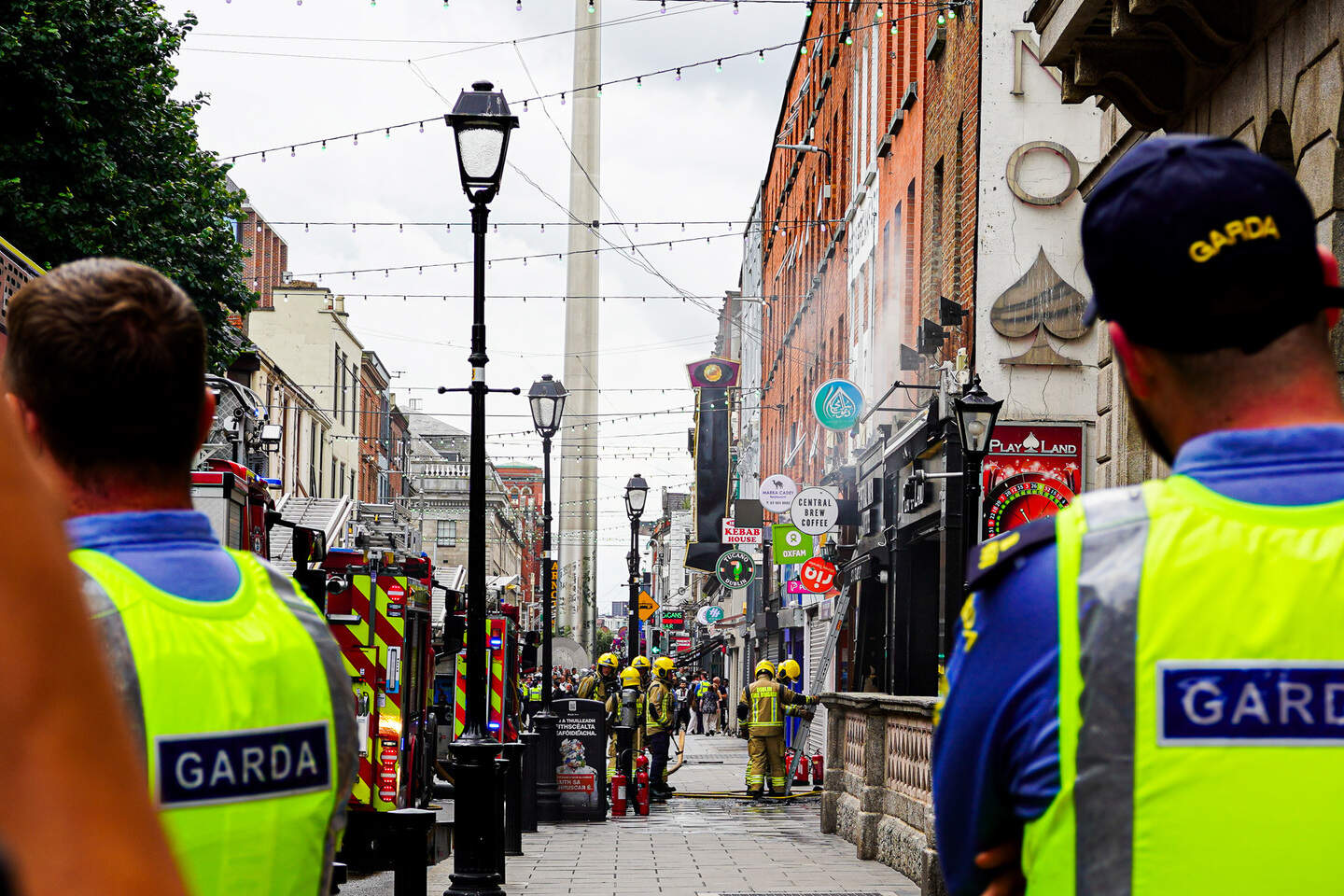 CCTV shows the moment man set fire to mosque in Dublin city centre ...