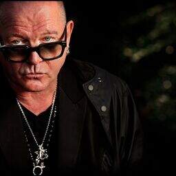Gavin Friday: ‘I could see her slip into a hole… I believe you can see ...