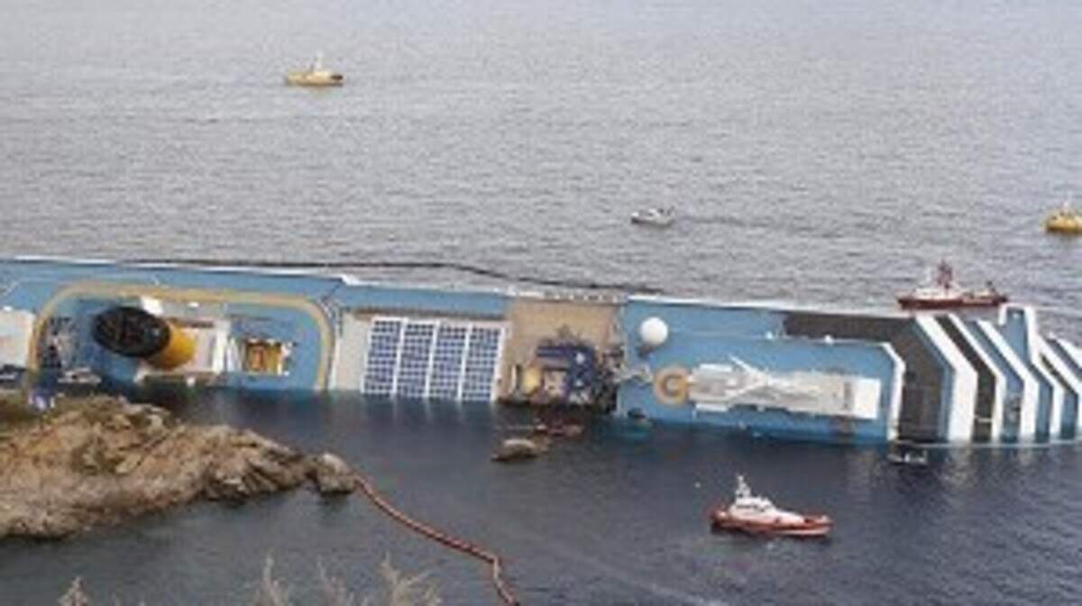 Salvage work to start on liner | Irish Independent