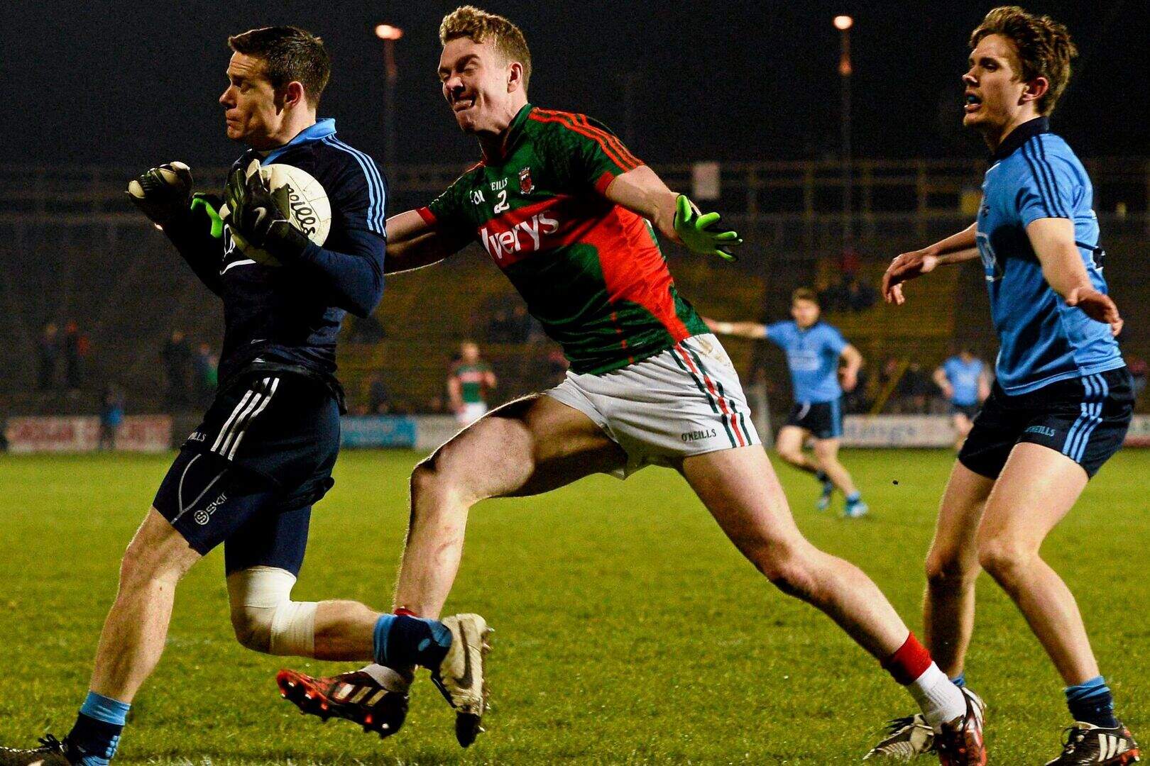Dubs rock as Mayo roll over in despair | Irish Independent