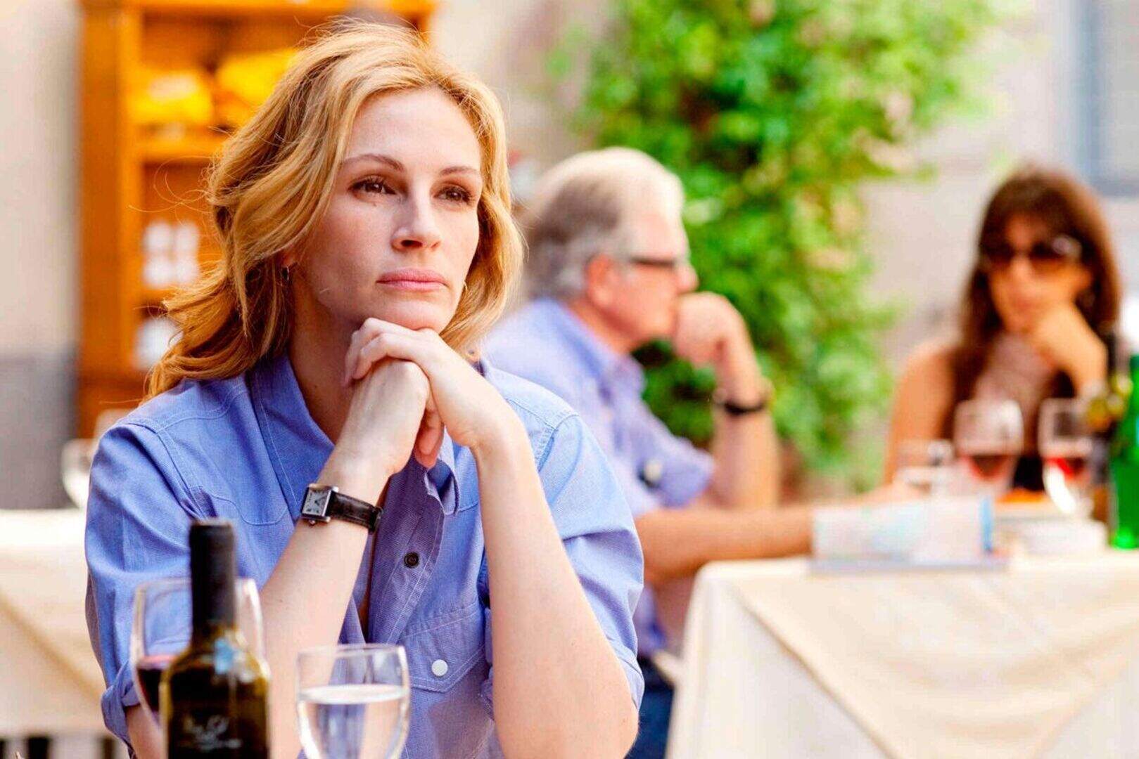 Afraid to dine alone in a restaurant? Here are the golden rules to make ...