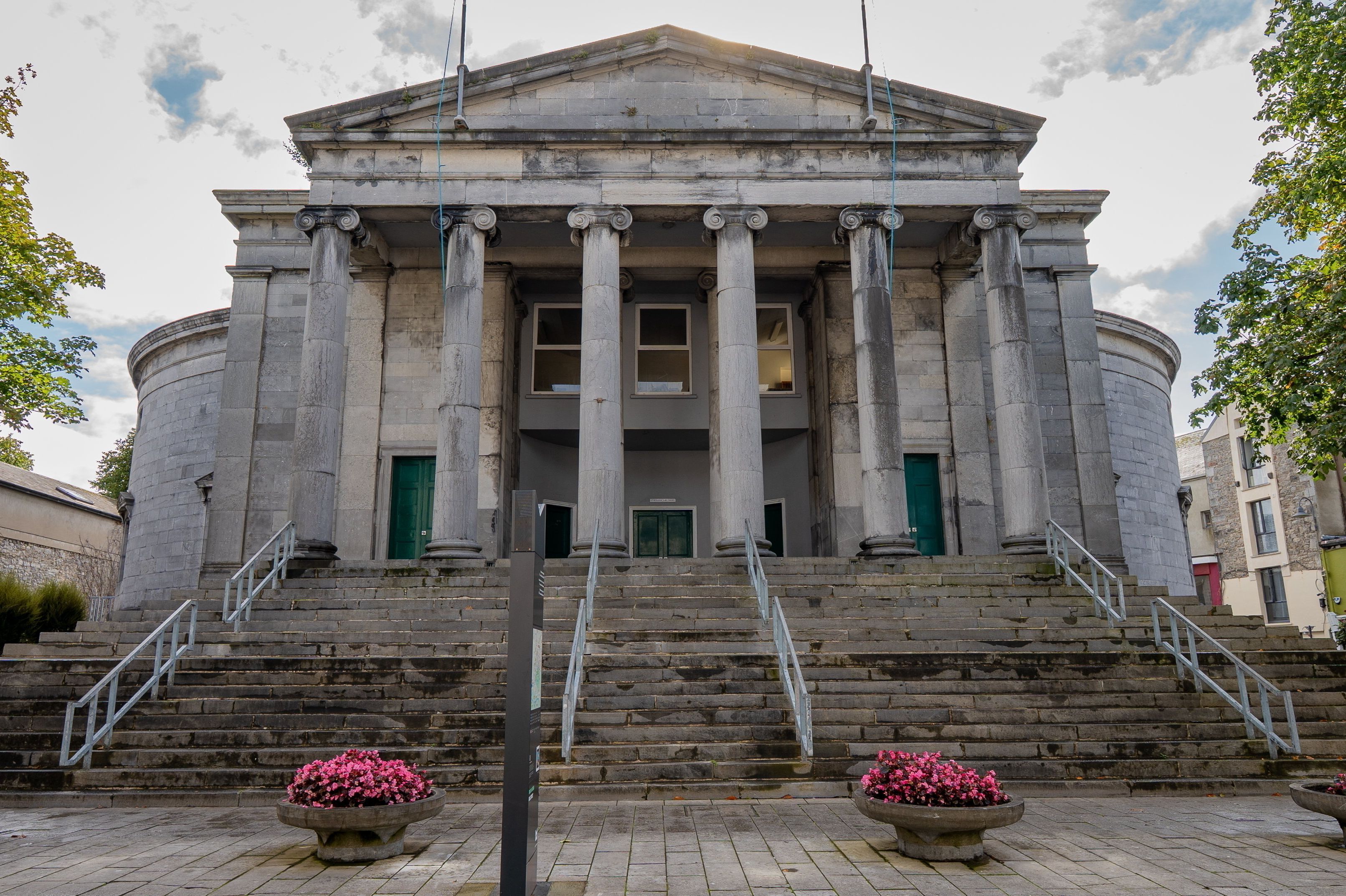 Kerry man sentenced to prison for damaging property owned by Kerry TD ...