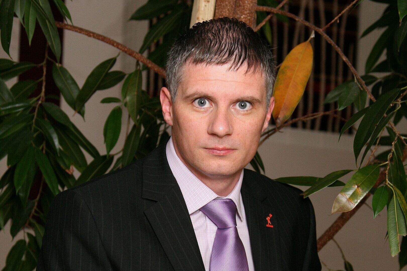 ‘Psychic swindler’ avoids jail, but is disqualified from running a ...