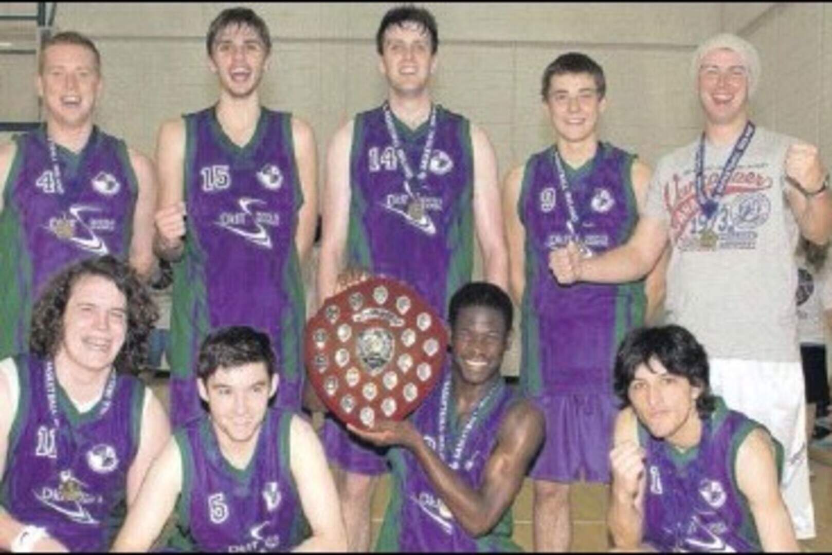 Freshers make basketball history | Irish Independent