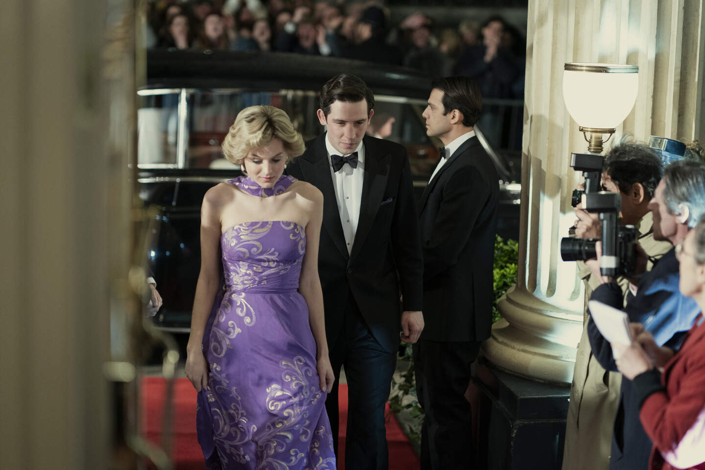 The Crown season 4 first review: With Diana's arrival and the Queen and ...