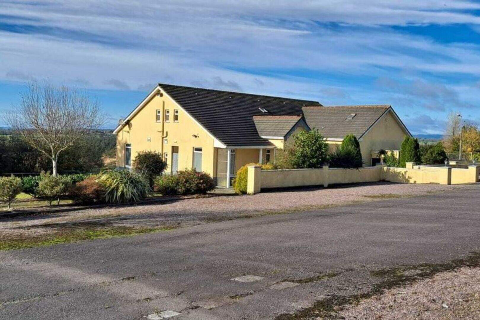 Plan to turn former Blarney Golf Course clubhouse into place of worship ...