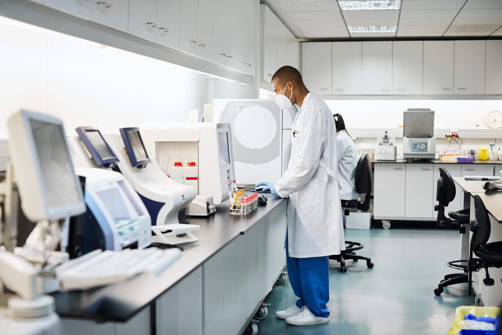 Backlog of 3,449 patient samples at publicly funded hospital lab amid ...