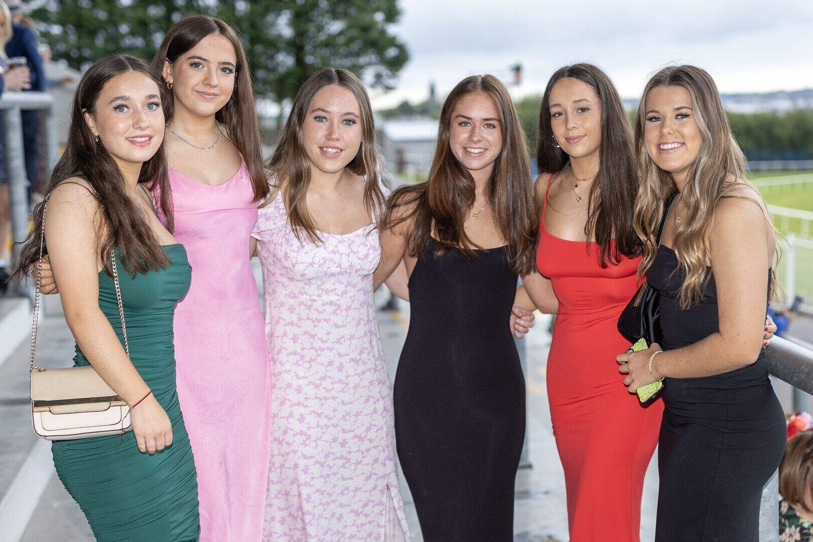Pictures show stylish hats in abundance at Sligo Race meeting | Irish ...