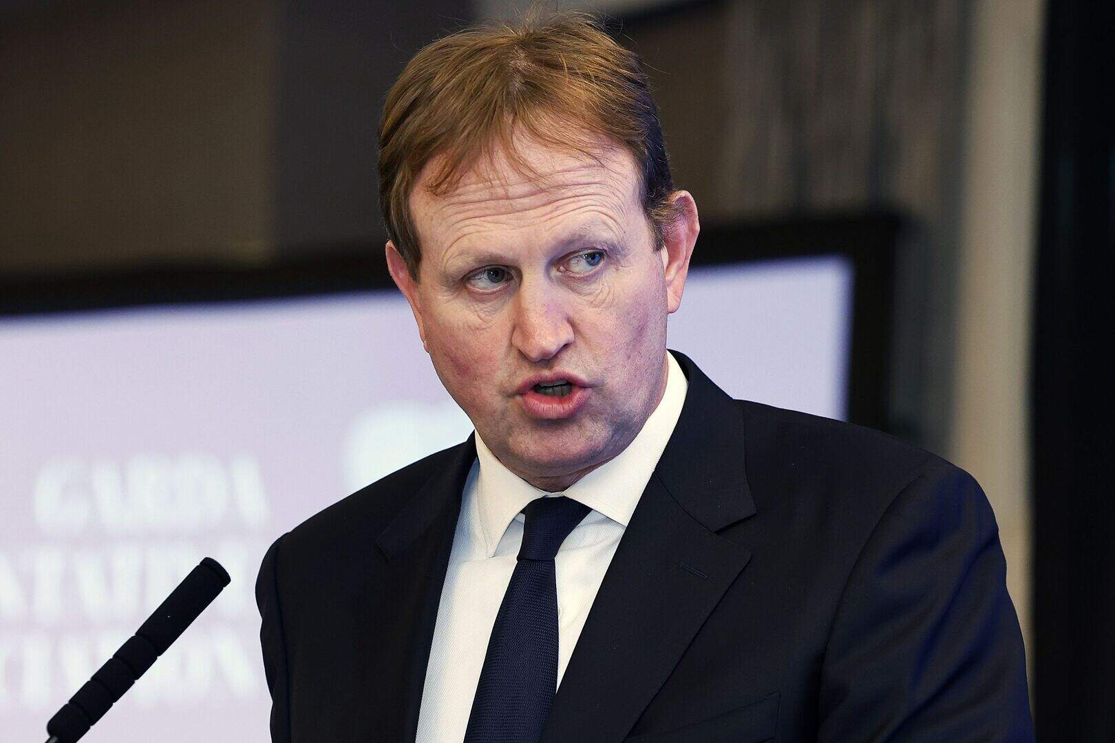 Solicitors’ body urges Justice Minister to shelve legal aid fee reforms ...