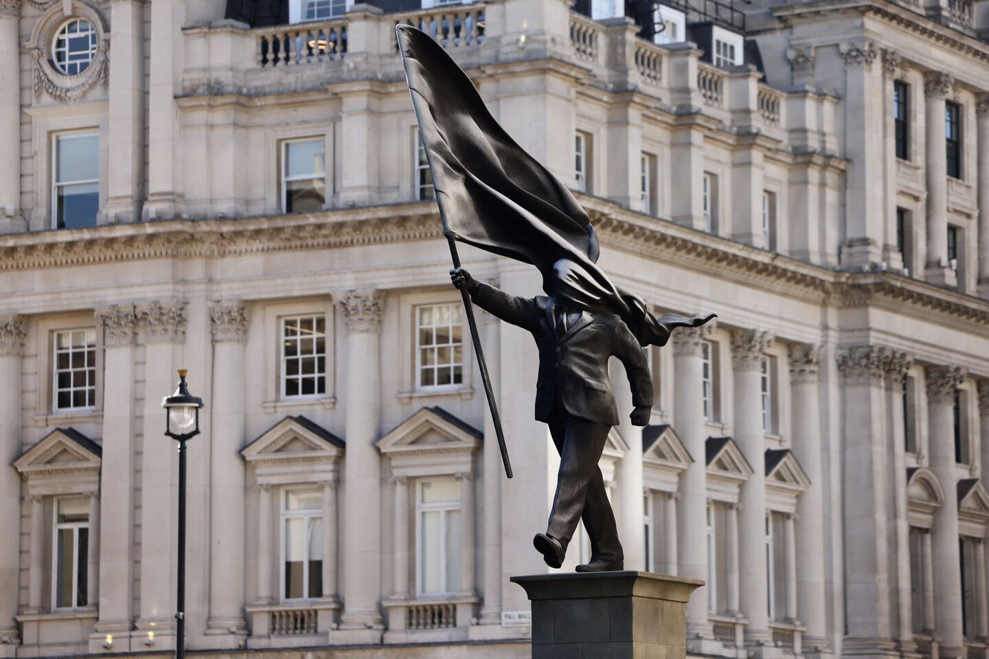 Banksy confirms London statue of man blinded by flag is his art | Irish ...
