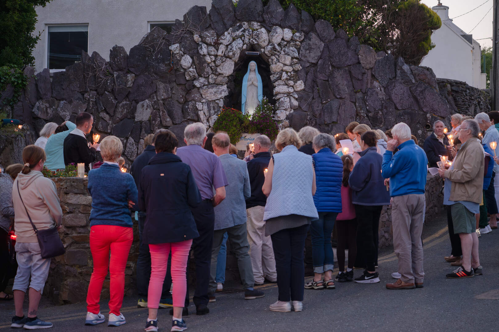 Rural Kerry community gather in prayer for special candlelit Rosary ...