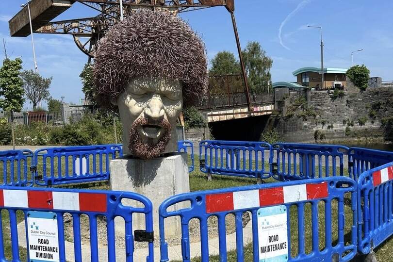 Statue undergoing repairs after Luke Kelly fans take strands of copper ...