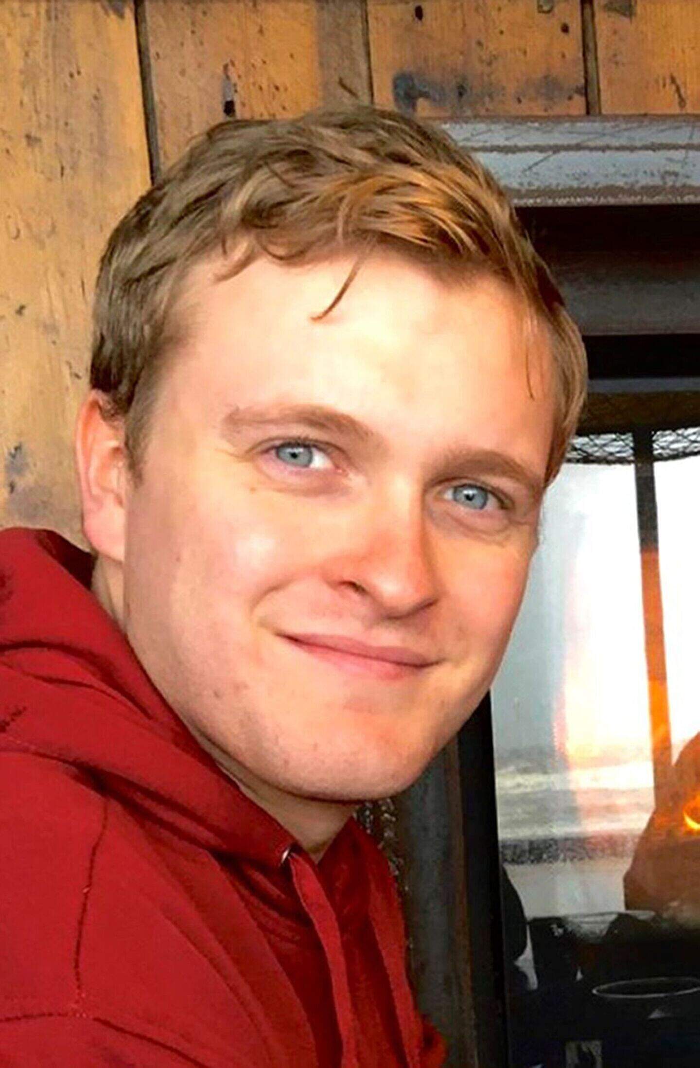 Computer programmer died from allergic reaction to nuts in pizza ...