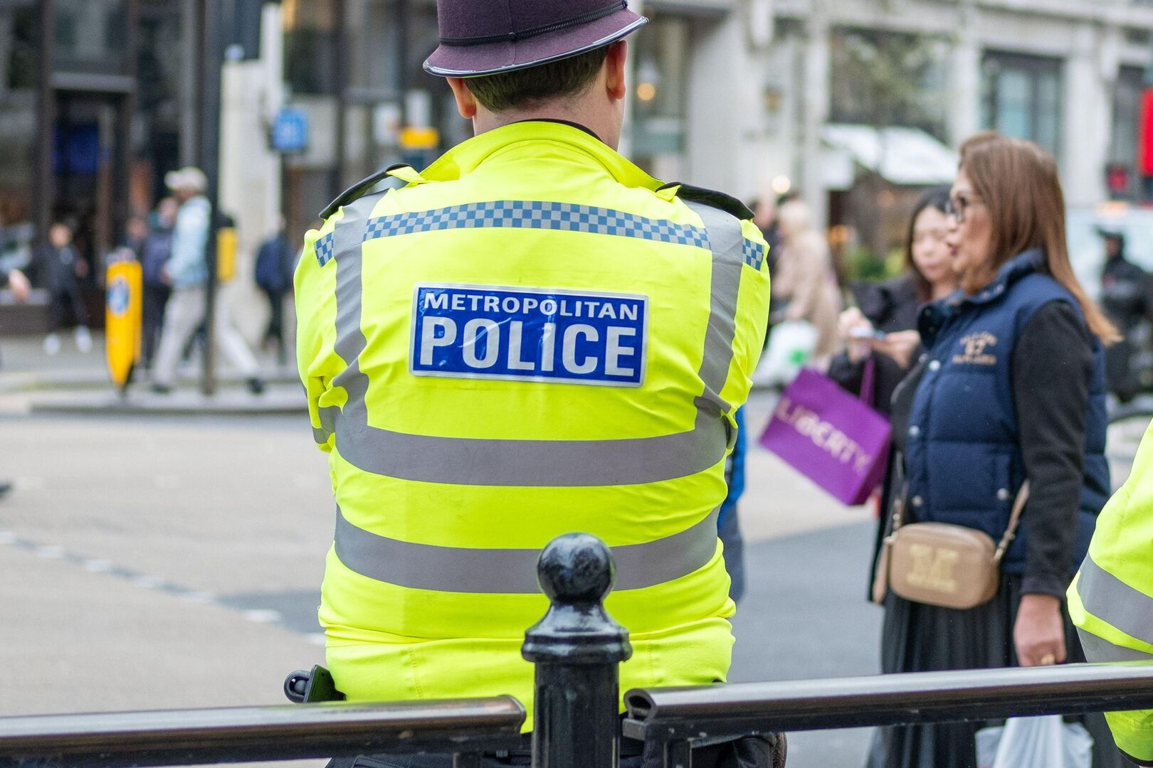UK police officers say it was ‘common practice’ to take photos of dead ...