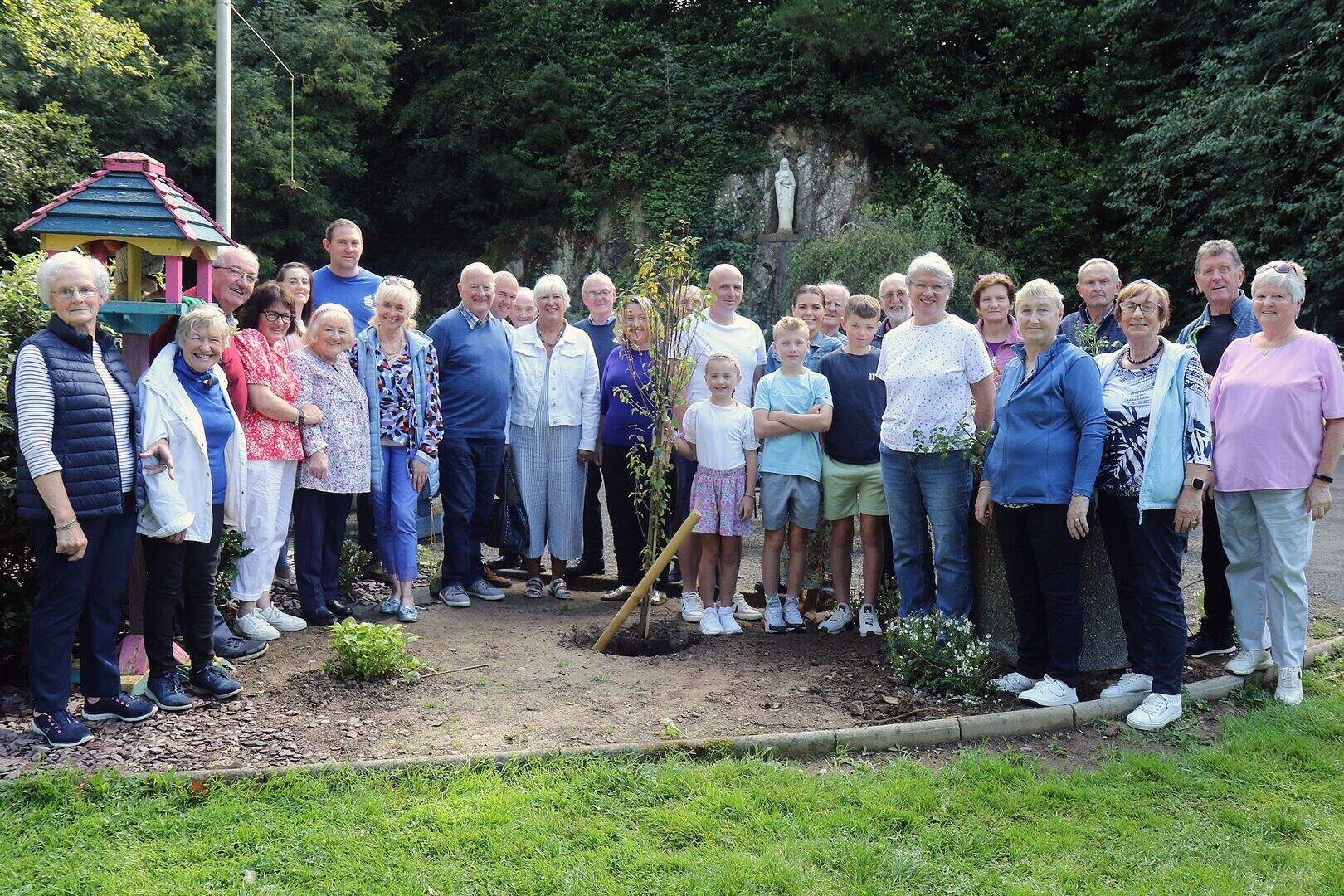 Co Wexford man is remembered at tree planting in his honour | Irish ...