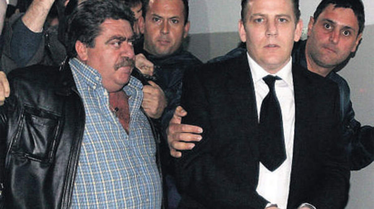Father cleared of murder after throwing son from hotel balcony | Irish ...