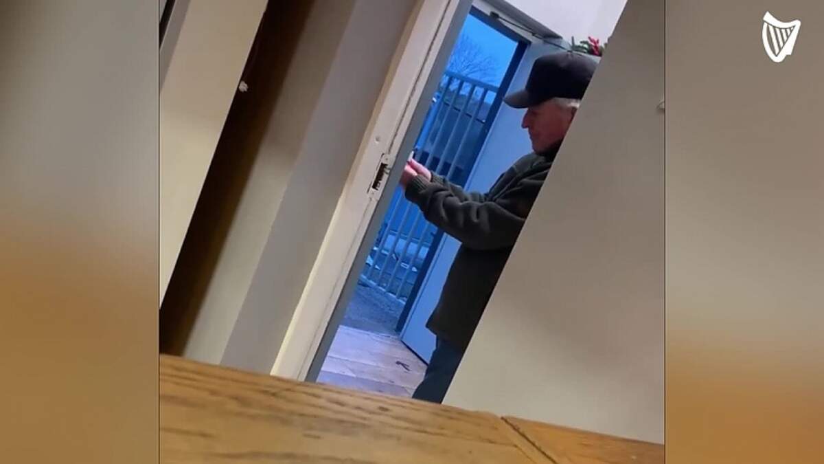 'Open!..Activate!' - Dublin man's hand sanitiser prank goes viral ...