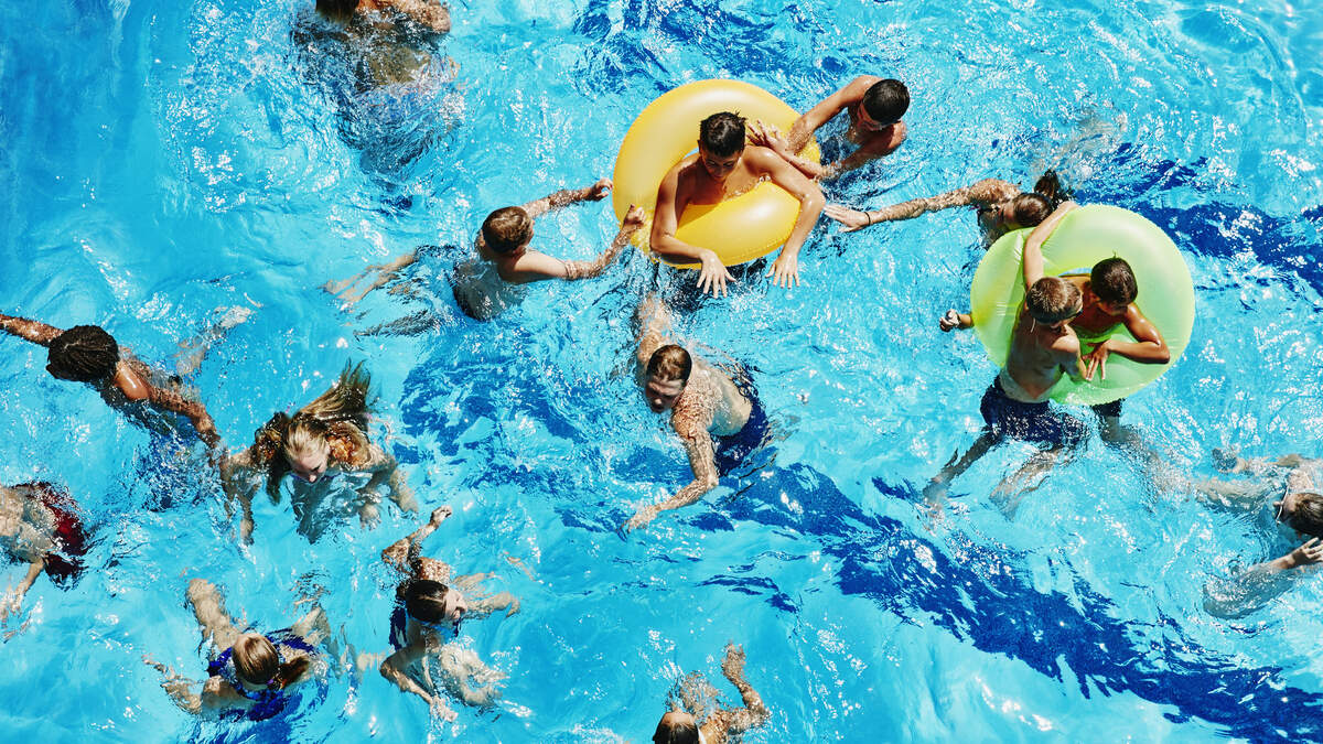 From lane hoggers to noodlers: why Irish swimmers need a crash course ...