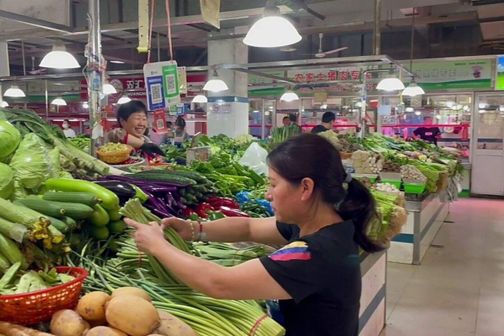 Shanghai wet market | Irish Independent