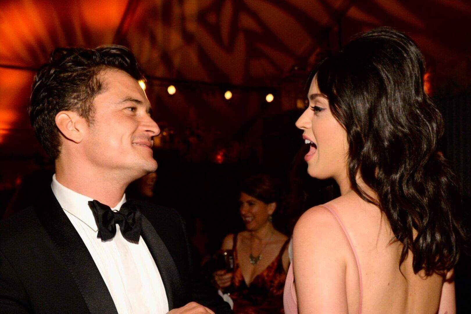 Nude beach photos of Orlando Bloom on holidays with Katy Perry are ...