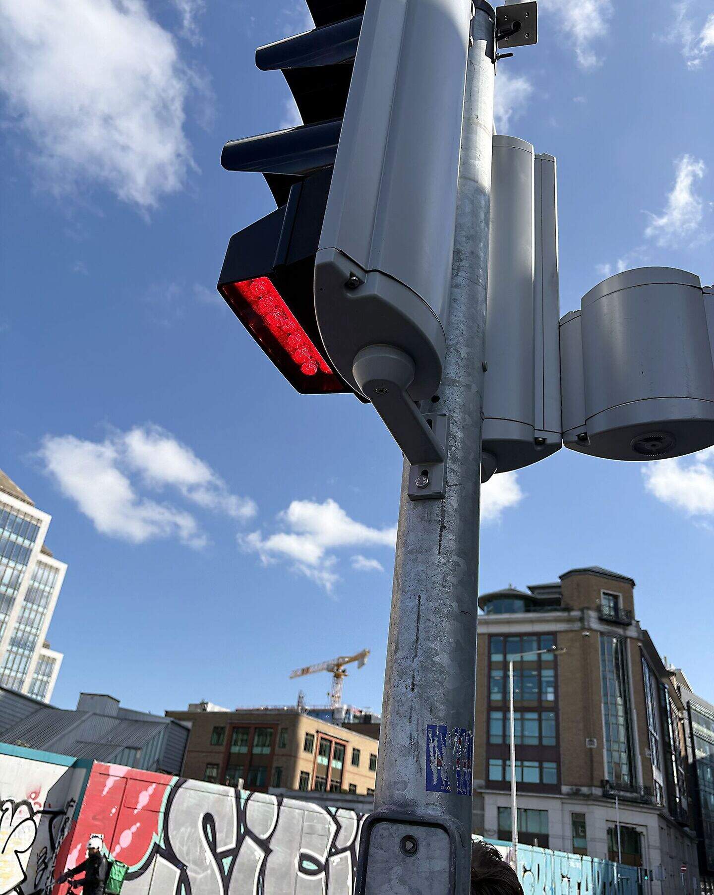 New ‘zombie lights’ installed in Dublin to alert mobile-obsessed ...