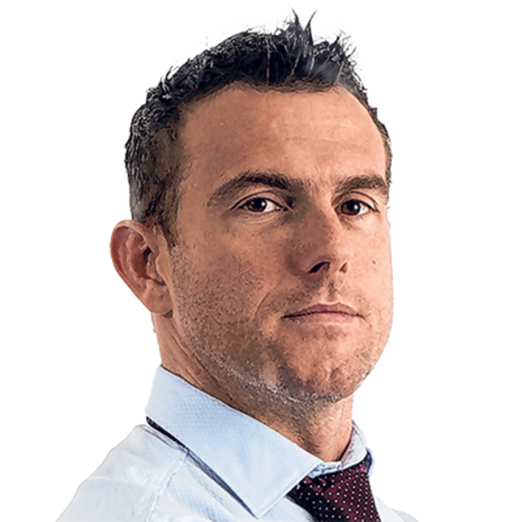 Eamon Dunphy knows exactly why Manchester United broke the bank to sign ...