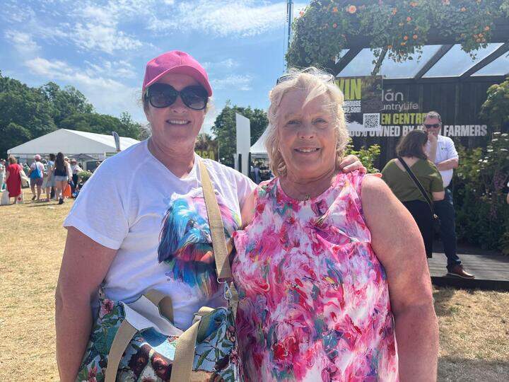 Bloom day one: Bucket hats, minions and sustainability in 26 degrees ...
