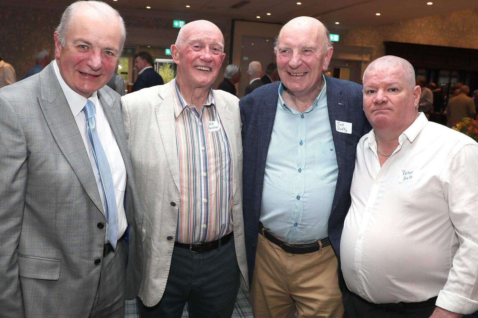 Photos show Alan Quinlan helping Drogheda RFC ‘Old Boys’ to catch up ...