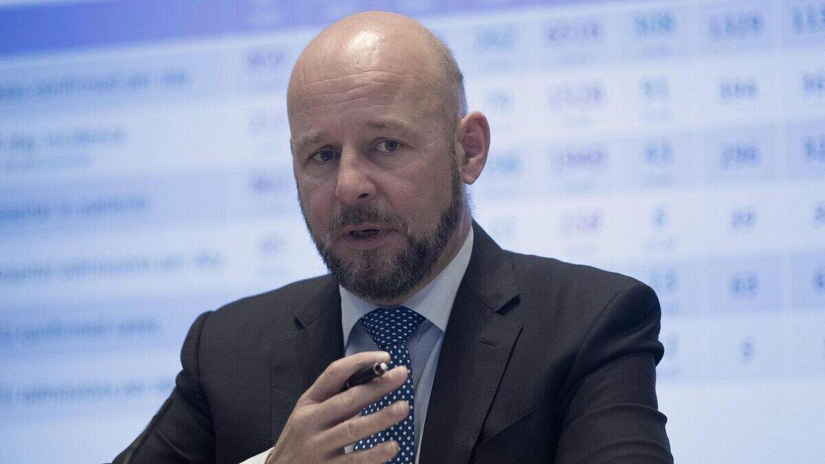 Hope of end to restrictions amid signs Omicron has peaked | Irish ...