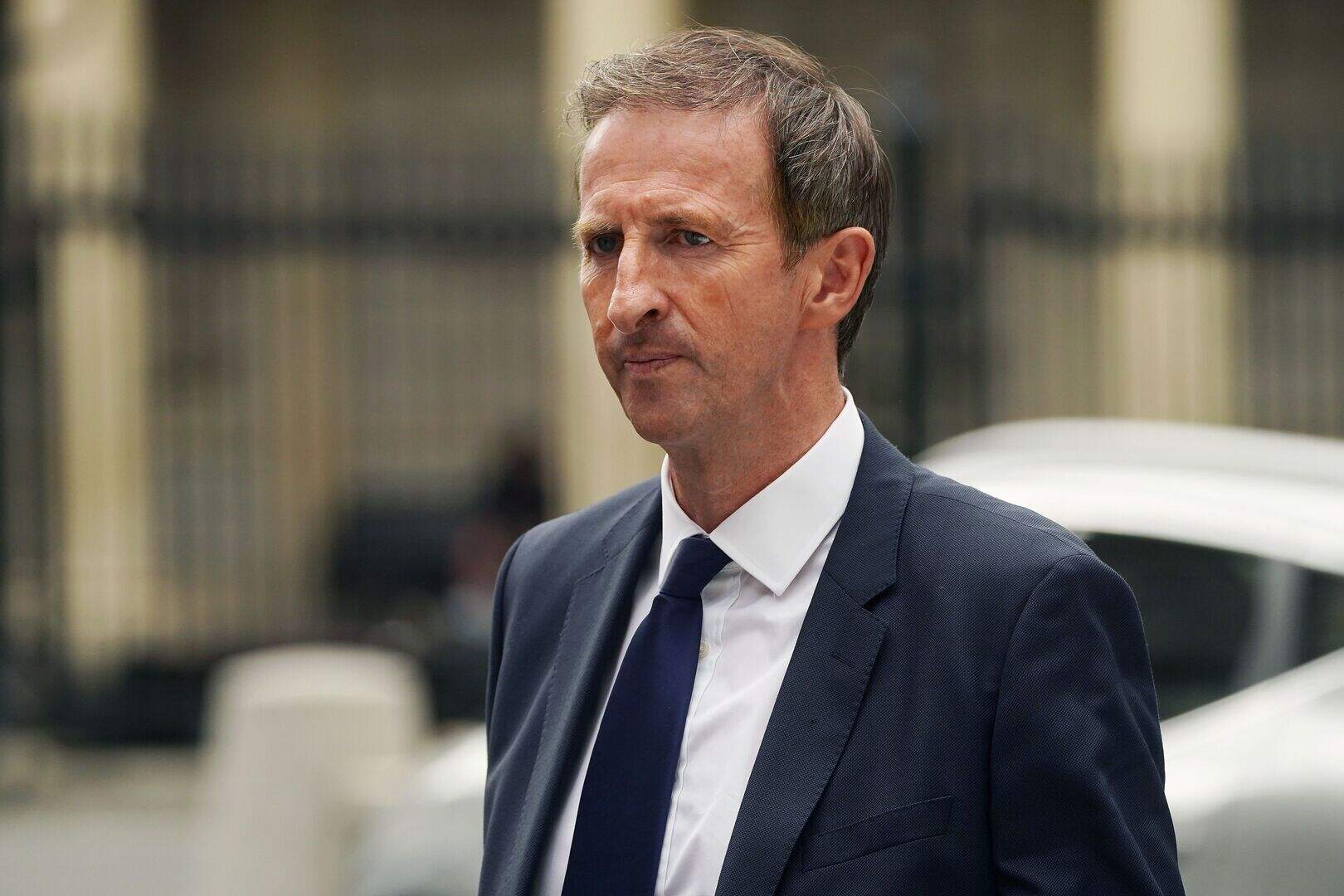 RTÉ now set to investigate ‘golden handshakes’ to senior executives who ...