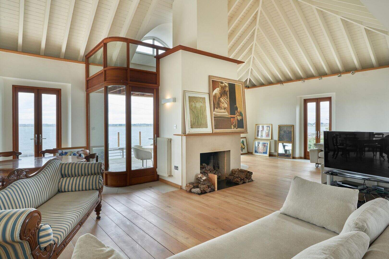 A sailor architect pushed the boat out to get that ‘New England’ feel ...