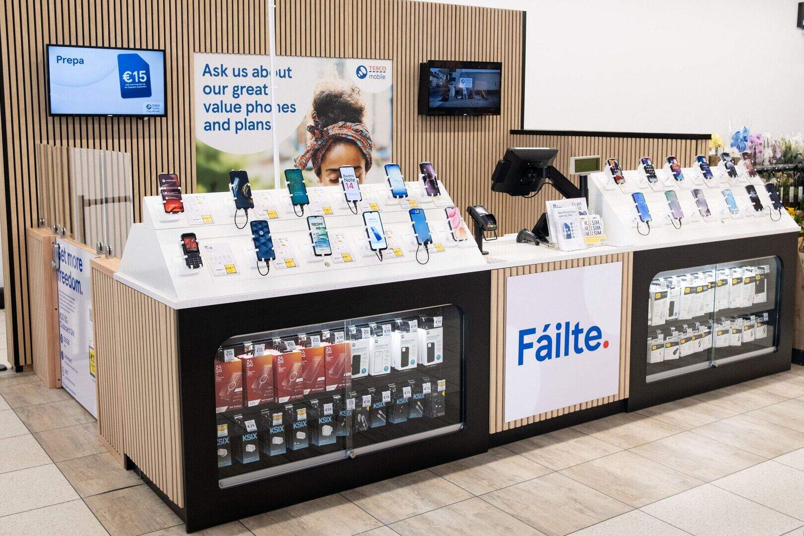 Lisduggan gets connected as Tesco Mobile open new store in Waterford ...