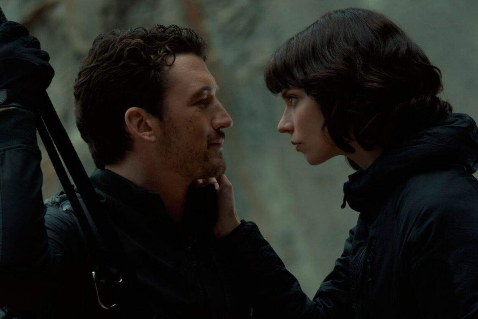 The Gorge review: Anya Taylor-Joy, Sigourney Weaver and Miles Teller ...