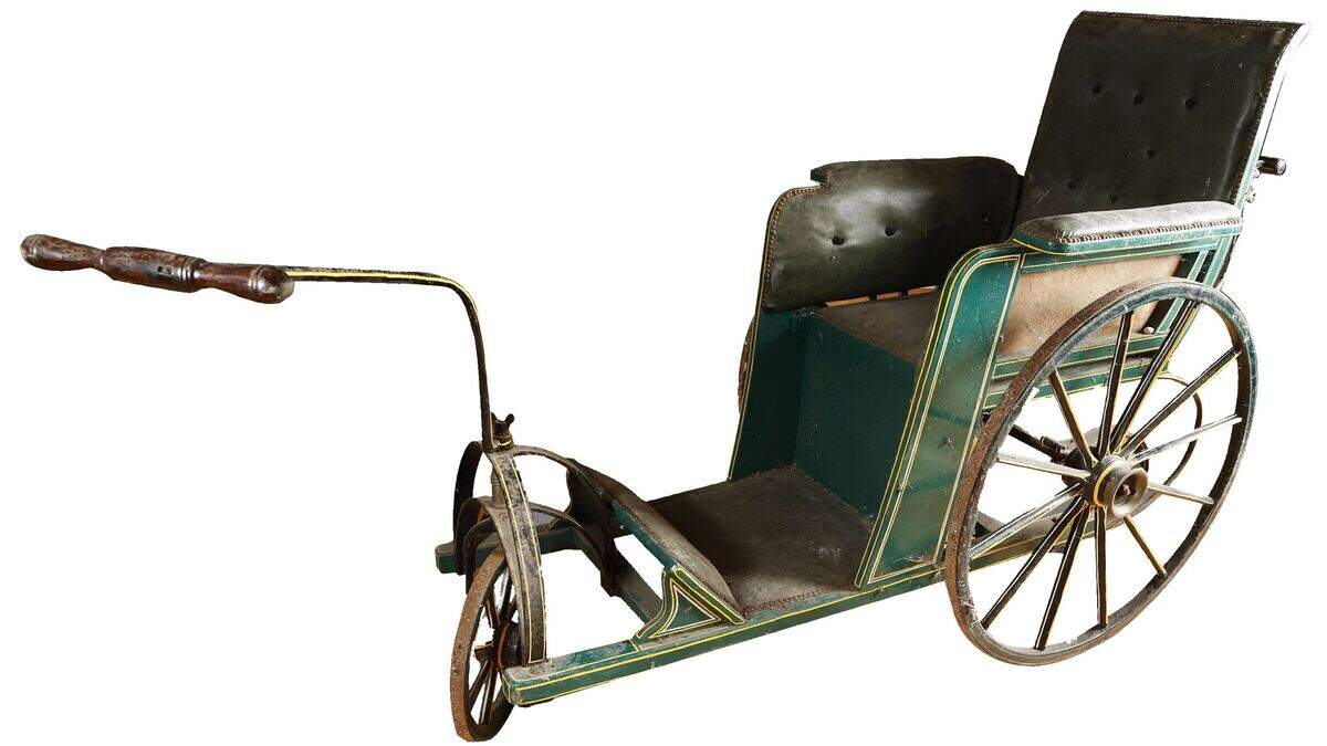 Hot wheels: Roll with the bids to land a €2,000 hand cart at auction ...