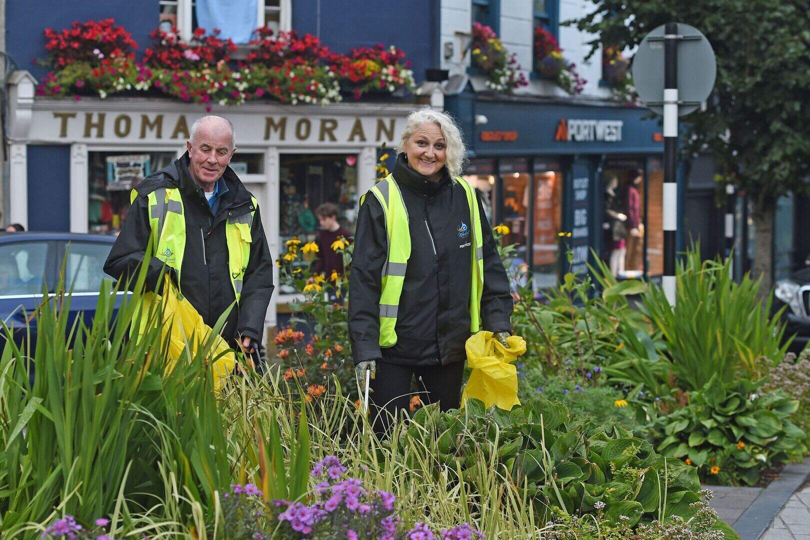 Westport ranks third cleanest town in Ireland as volunteer clean up ...