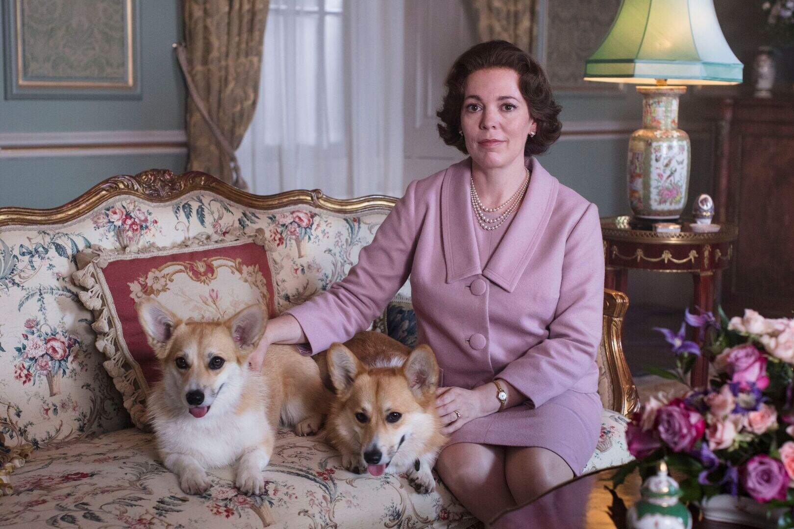 Netflix confirms launch date for new series of The Crown starring ...